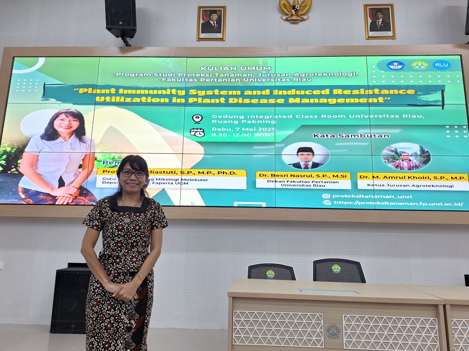 Guest Lecturer at Universitas Riau – master in phytopathology faperta